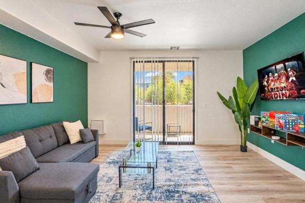Lavish 2bd Walk To Westgate Pool Gym Wd - Avondale, AZ