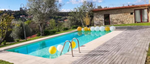 Charming House In Covelas With Pool And Mountain View - Braga