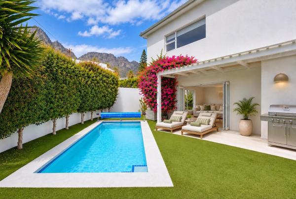 Villa Isabella Newly Renovated Luxury Villa With Pool And Sauna And Walk To Beach - Cape Town