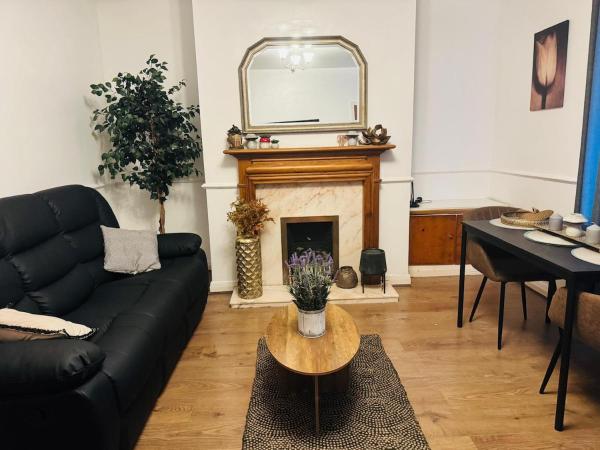 Beautiful 3 Bed, 3 Bathroom Semi-detached House - Newcastle upon Tyne