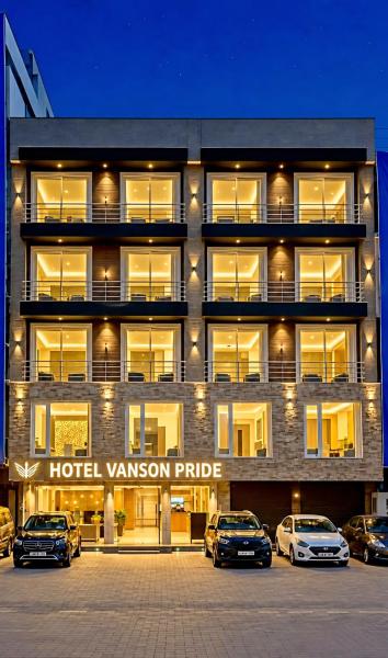 The Vanson Pride - Free Airport & Train Station Shuttle Service - Delhi, Hindistan