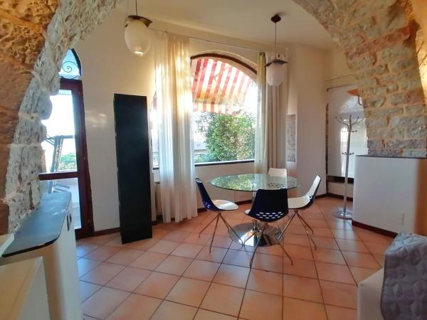 Charming Assisi Apartment - Assisi