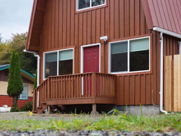 Westport Cabin - Rustic Cabin Escape Fire Pit And Hot Tub - Westport, WA