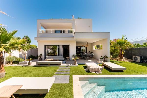 Villa Maya Rooftop Accès Plage Piscine Chauffée - Le Grau d'Agde