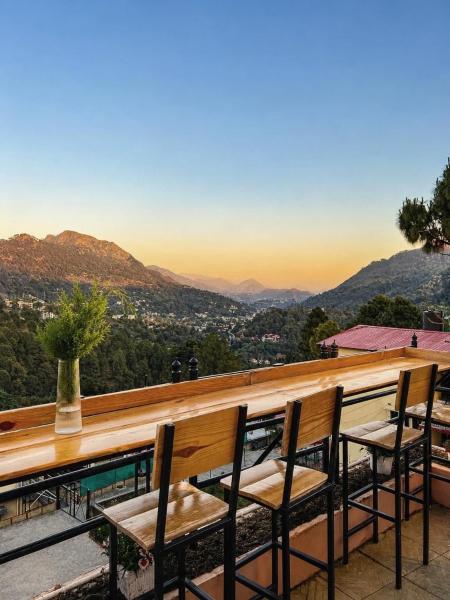 Chetan's Villa Bhimtal, 4 Bedroom Villa - Nainital