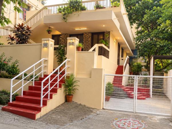Vivi Nest - Private 2bhk Villa With Garden Sit-out And Parking - Hyderabad