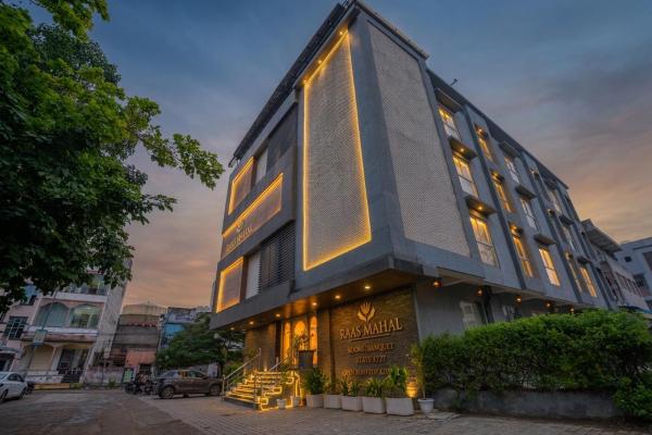 The Raas Mahal Jaipur - City Centre Hotel Near Jal Mahal - Jaipur