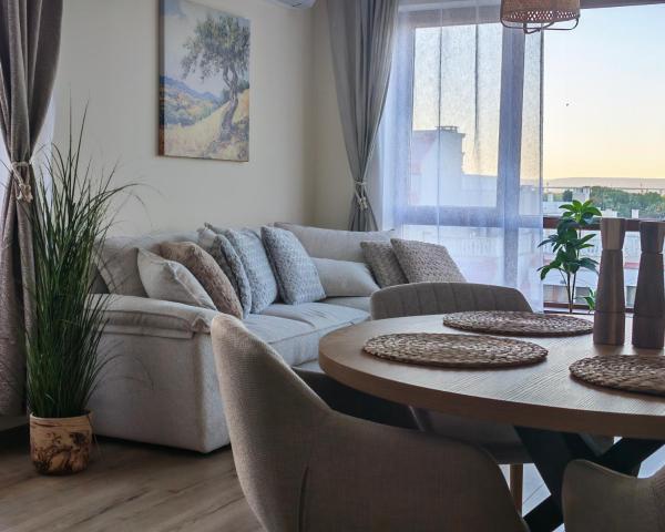 Cala Dima - Sea & Sunset Views - 2br, Pool, Beach - Varna