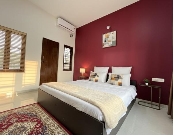 Mys Cove Haus Luxurious Ac 4bhk, Duplex, 55'tv - Mysuru