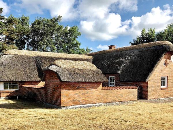 5 Star Holiday Home In Væggerløse - Denemarken