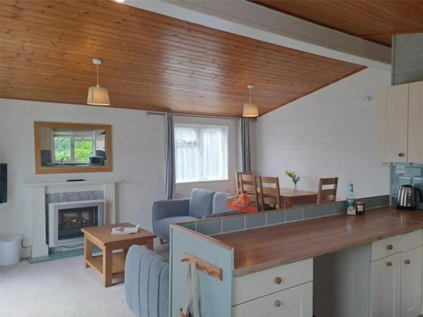 Wilksworth 2 Bedroom Select Plus Lodge - Dorset