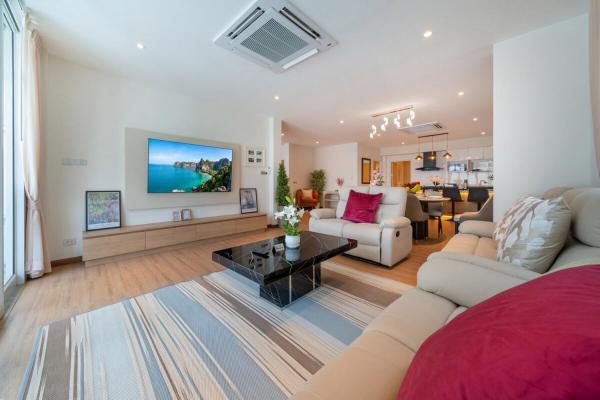 Grand 6br Pool Villa Pool Table Walk To Beach - Patong Beach
