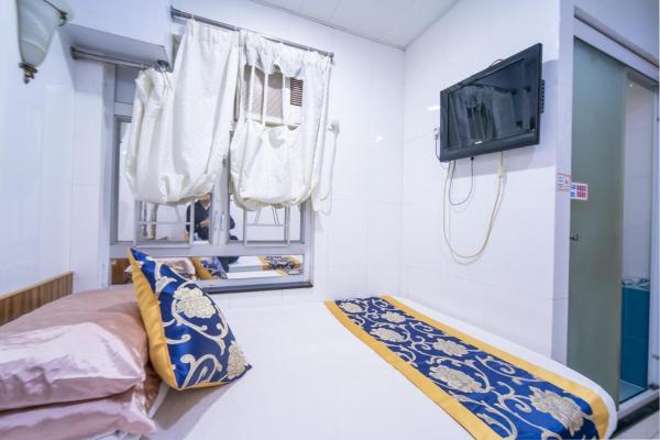 Cosmic Guest House F1 - Hong Kong
