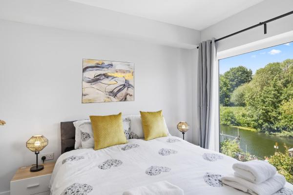 Sea View Long & Short Stay 2 Bedroom In Maidstone - Maidstone