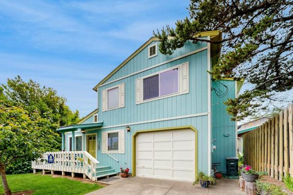 Nye Beach Bungalow - Newport, OR