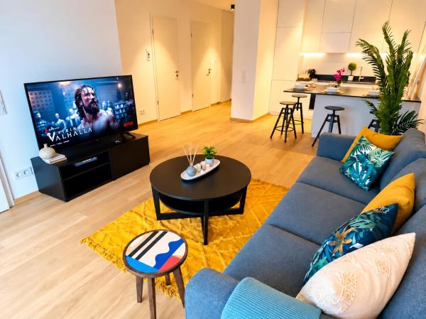 Tranquil 1br Getaway With Scenic Balcony - Luxemburg (Stadt)