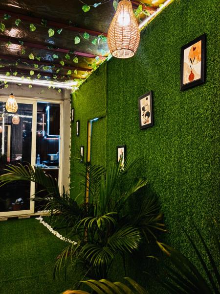 Casa Amora - Delhi, Hindistan