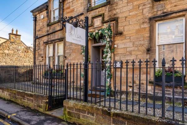 The Lane Hotel - South Queensferry