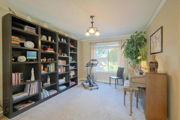 Lovely, Spacious Gem: Walk To Autzen & River Trail - Eugene, OR