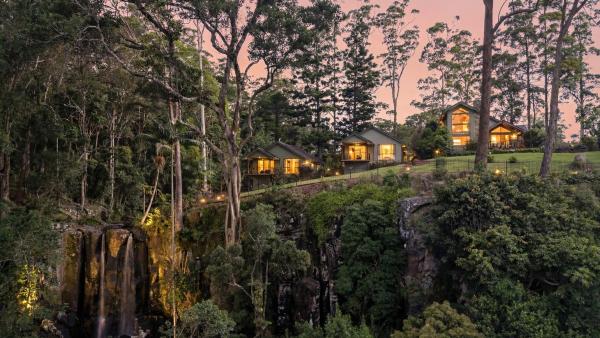 Edges By St Bernards Hotel - Gold Coast