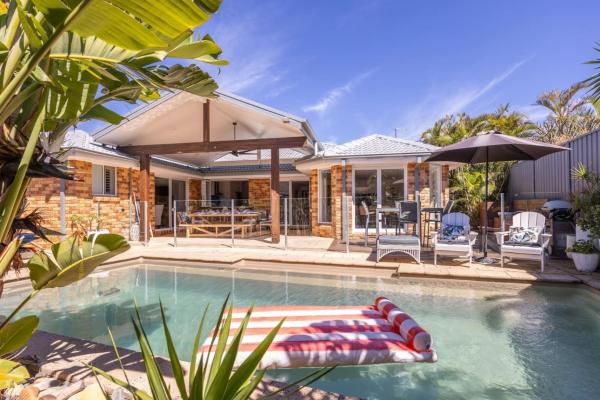The Palms At Caves, 5 Br, Pool, Near Beach Slps 12 - City of Lake Macquarie