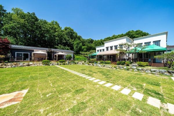 Yongin Donggubak Pension - Daejeon
