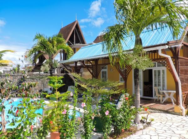 Charming Villa In Blue Bay With Private Pool - Mauricio