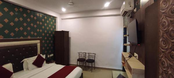 Hotel Golden Stone - Ghaziabad