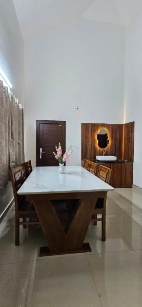 Krishna Villa - Wayanad