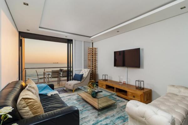 #Alimamaspaces Luxury Beachfront Living In Seacrest - Città del Capo