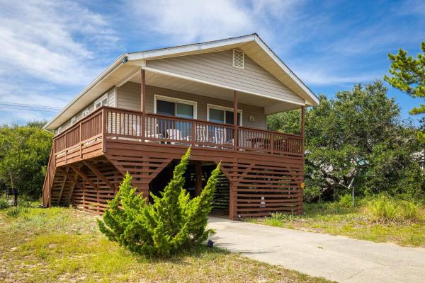Coastal Charm With Just 4min Walk To Beach - Kitty Hawk, NC
