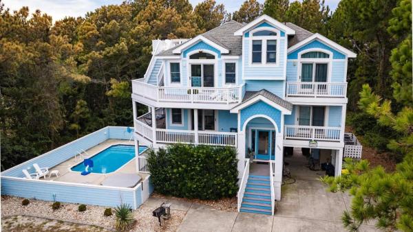Corolla Retreat With Pool Hot Tub & Game Rm - Corolla, NC