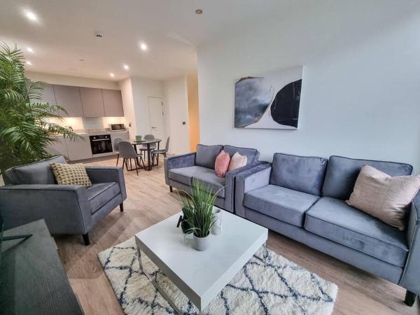 4 Bed Townhouse Piccadilly Free Parking - Manchester