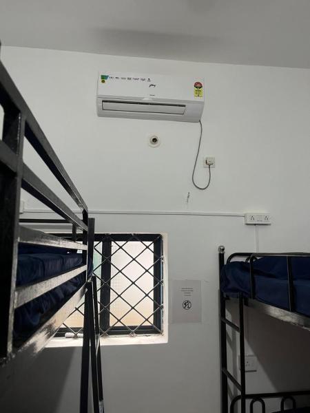 Anjuna Bay Hostel - Anjuna