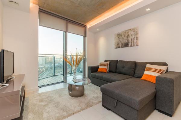 Royal Style Apartment - 5 Mins Walk To Excel London - Bromley