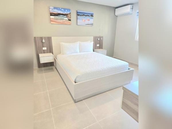Caribbean Sunset Apartments - Aruba