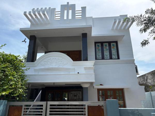 Green Stone Guest House -
