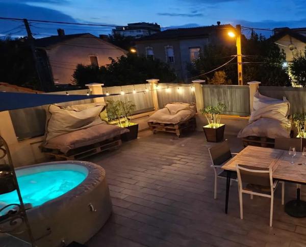 Appartement "Domloc Carcassonne" Calme Spacieux Spa Cour Motos & Vélos - Carcasona
