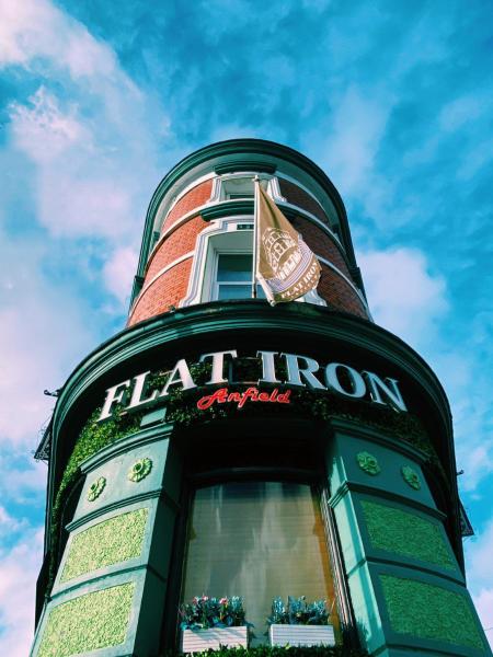 Flat Iron Anfield - Liverpool, Reino Unido
