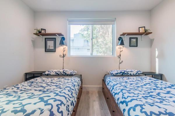 Shared Room In Local Prime Harbor City - Yhb13b - California
