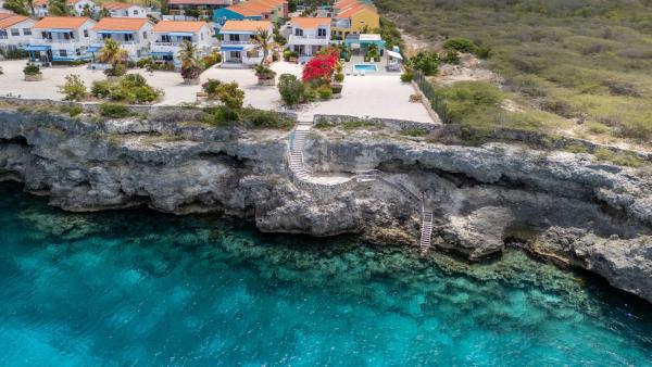 Dulce Mare, Enjoy Calm, Warm Aquarium Like Sealife - Curaçao
