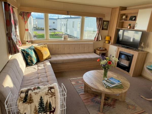 M&b Seawick 4 Bed 8 Berth Holiday Park Holiday Home And Caravan - Clacton-on-Sea