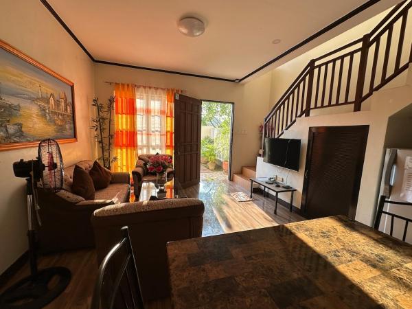 Elegant Townhouse Haven Cleopatra - Batangas