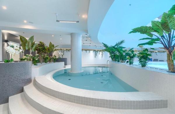 Hanza Tower Beige 19 Spa & Pool & Jacuzzi & Sauna - Stettin