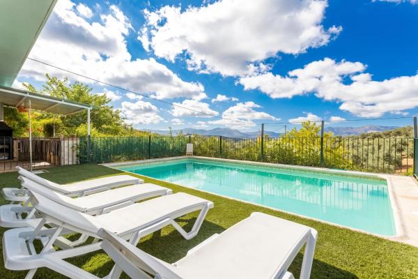 Spacious Villa With Mountain View In Archidona, Private Pool - Malaga