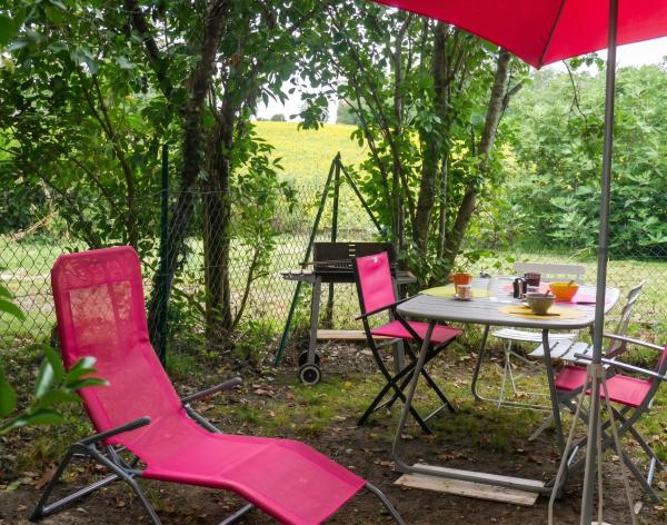 Maison Charmante à Aignes Avec Jardin Et Barbecue - Nailloux