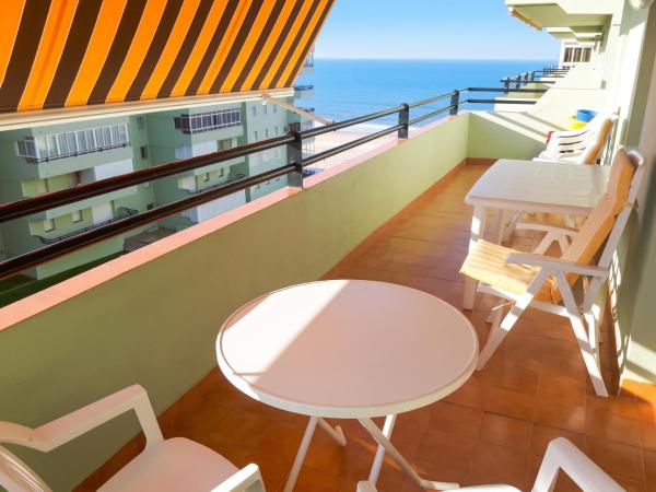 Modern Apartment In Matalascañas With Shared Pool - Matalascañas