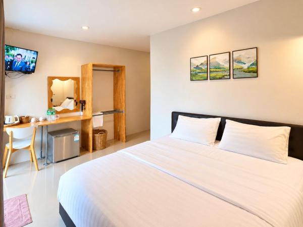 Dwell Phuket Airport Hotel At Naiyang - Phuket