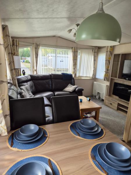 3 Bedroom Caravan Billing Aquadrome - Northamptonshire