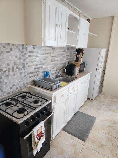 Izycozy 5 Mins From Airport - Barbade